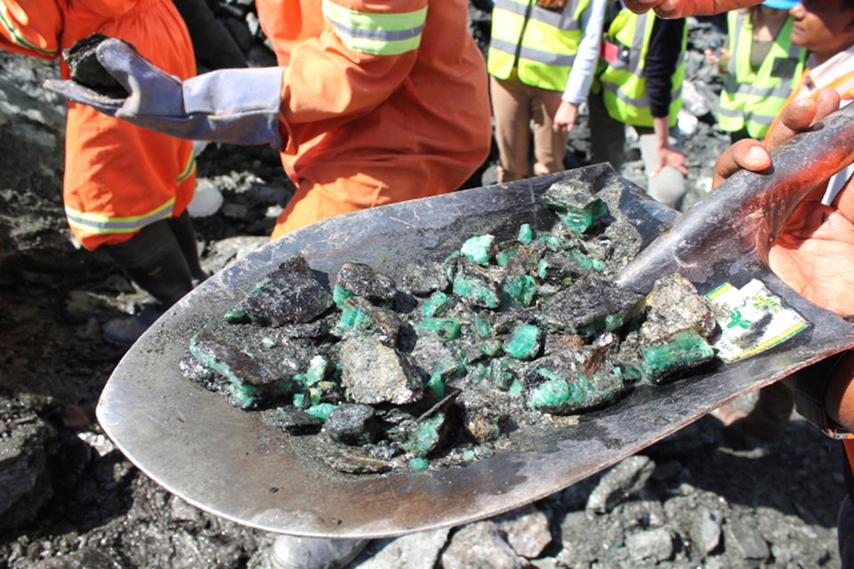 The Life of a South African Emerald, Ethically Mined by Gemfields