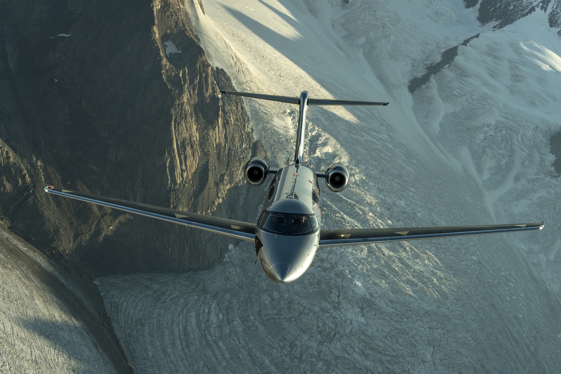 This Is The Worlds First And Only Super Versatile Jet