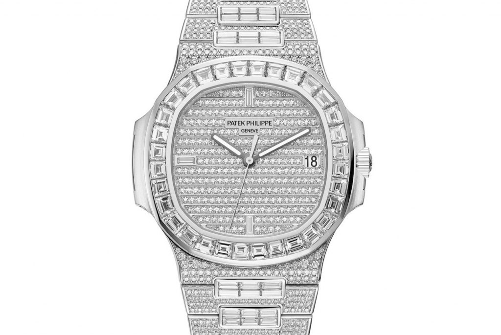 The Brilliance of Men's Diamond-Covered Watches