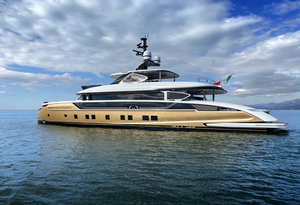 Dynamiq Flagship 41 Meter ‘Stefania’ Is Here To Impress!
